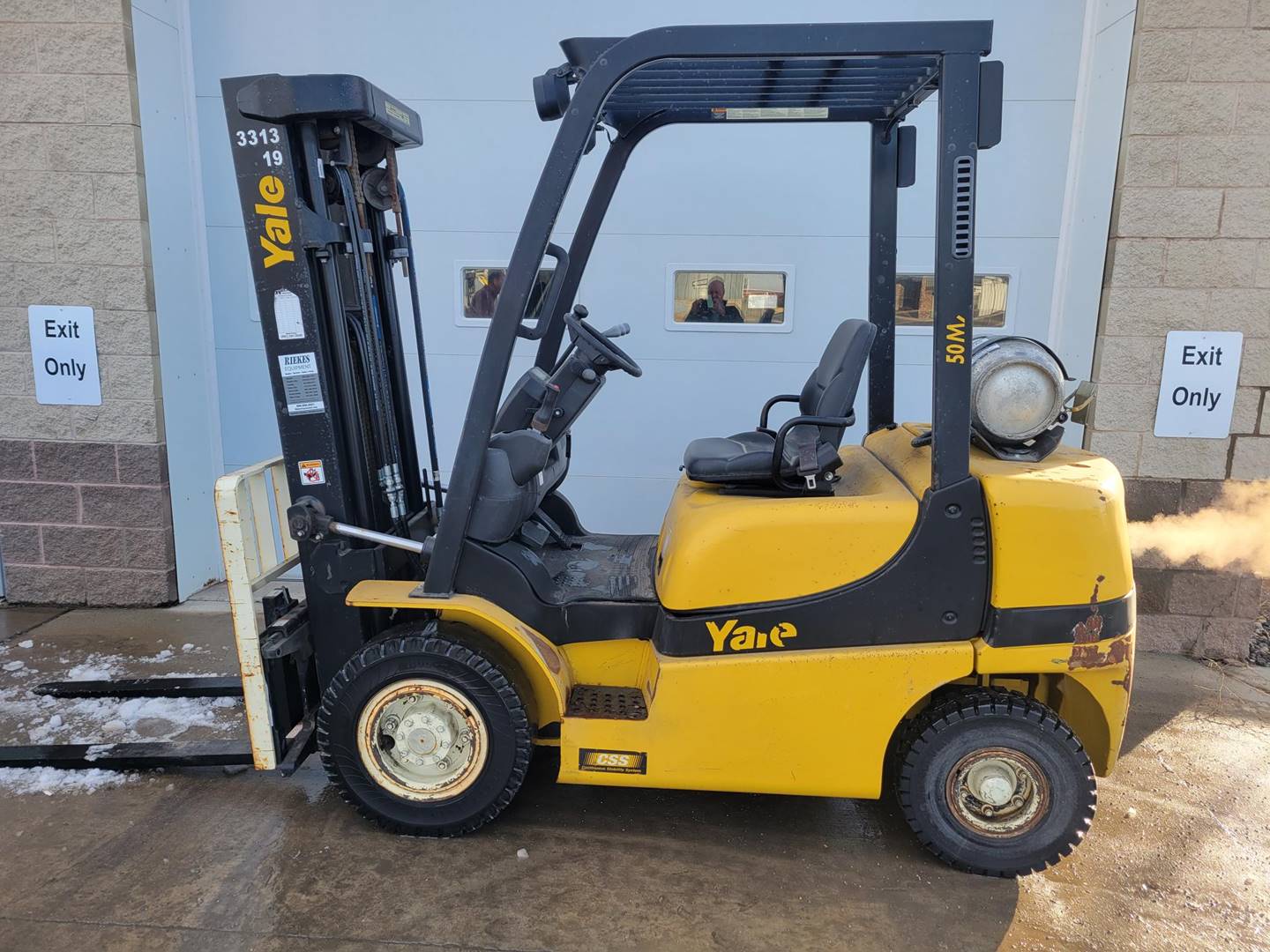 2023 Yale NR045EC